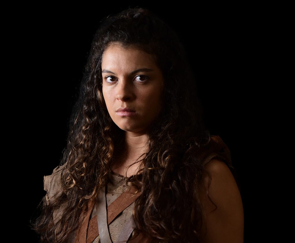 Gênesis: a atriz Ana Terra interpreta Renah, a primeira filha de Adão e ...